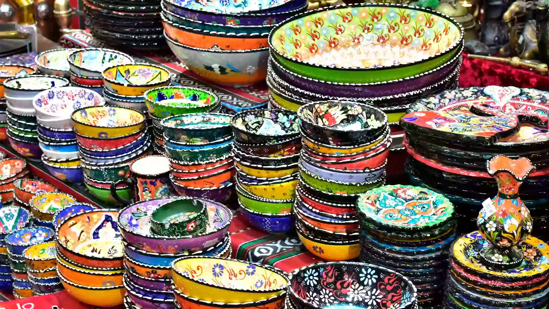 Oman's Traditional Bazaar Shopping | Ask Aladdin