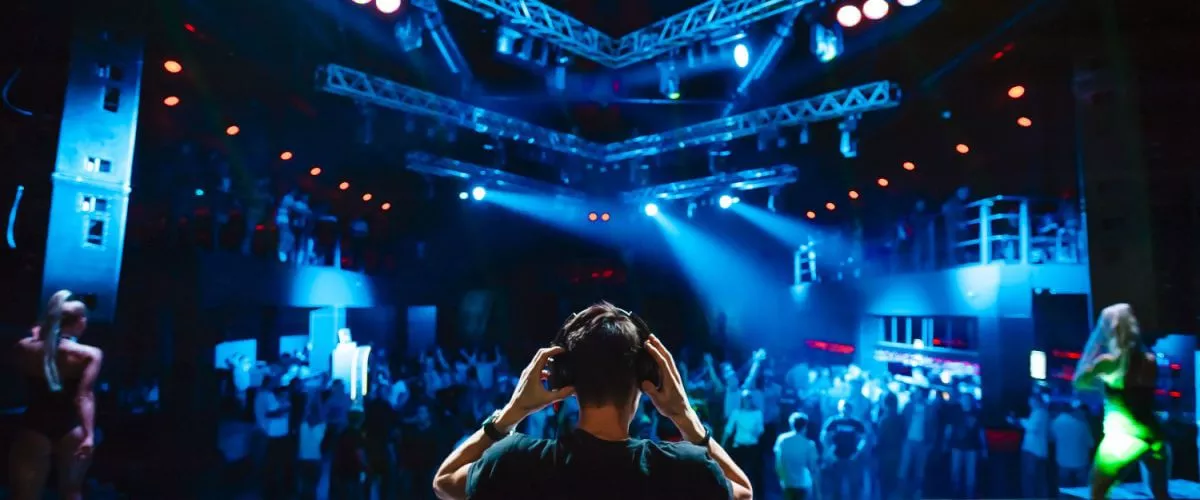 Istanbul Nightlife Guide | Vibrant Entertainment Options | Ask Aladdin