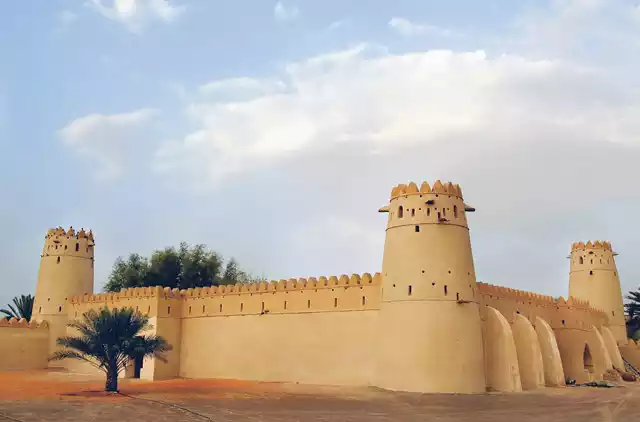 Discover the heritage of the UAE Explore with Ask Aladdin